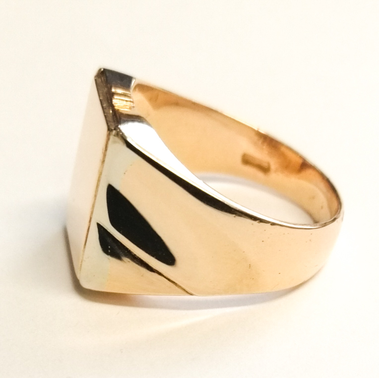 18ct Rose Gold Fancy Signet Ring - G Davison & Sons Jewellers in Leigh ...