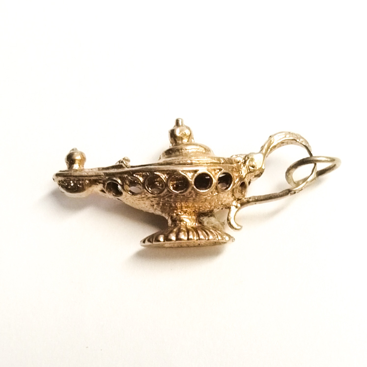 Vintage 9ct Aladdin's Lamp Charm - G Davison & Sons Jewellers in Leigh ...